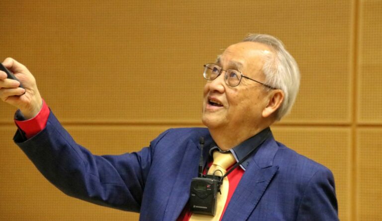 Chua Memristor Center